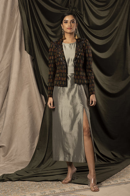Dira – Airavata Weaves and Textiles